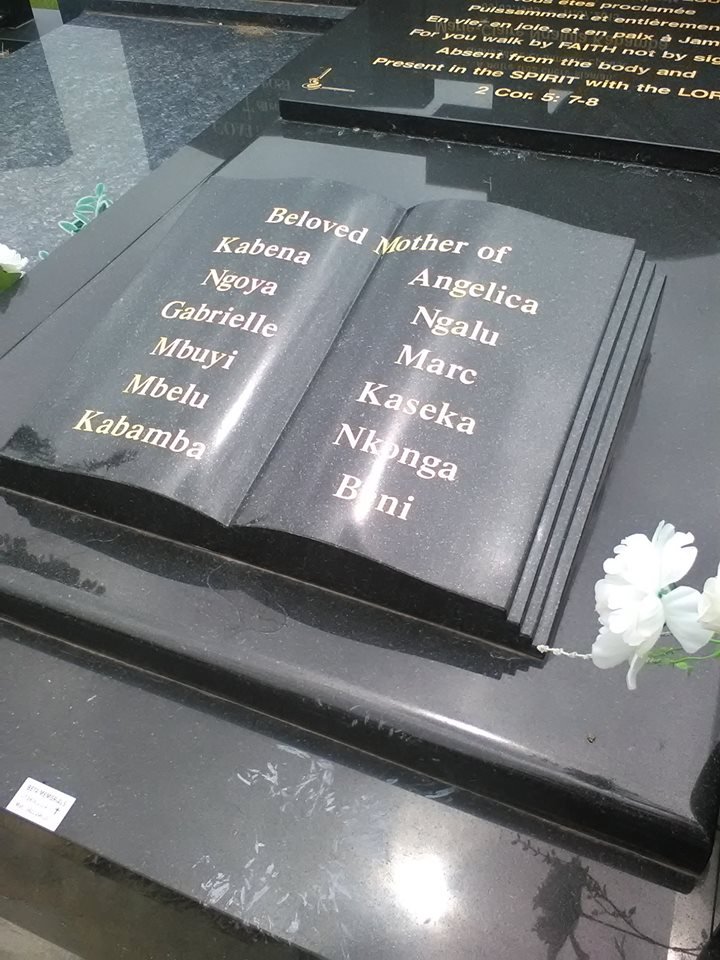 Brass plaques| Memorial plaques| Grave Markers | Betamemorials