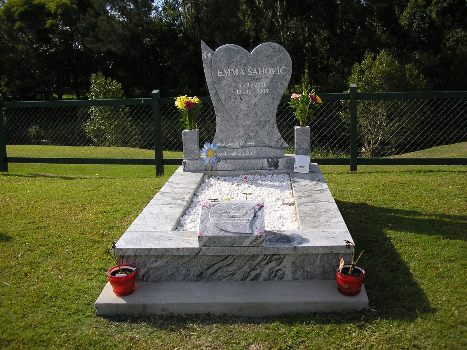 Gravestones mt gravatt| Monuments mt gravatt| Single veneers at mt ...
